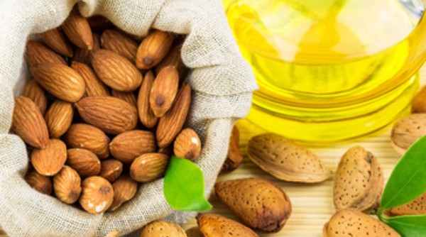 أهم 20 فائدة في زيت اللوز المر للشعر والوجة والجسم - موقع ياهلا